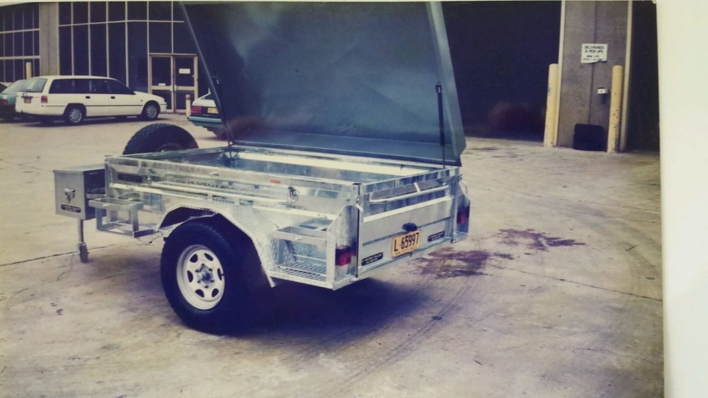 Purchase Our Latest Box Trailers with Lids